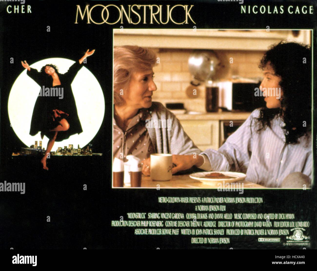 MOONSTRUCK, Olympia Dukakis, Cher, 1987 Stock Photo - Alamy