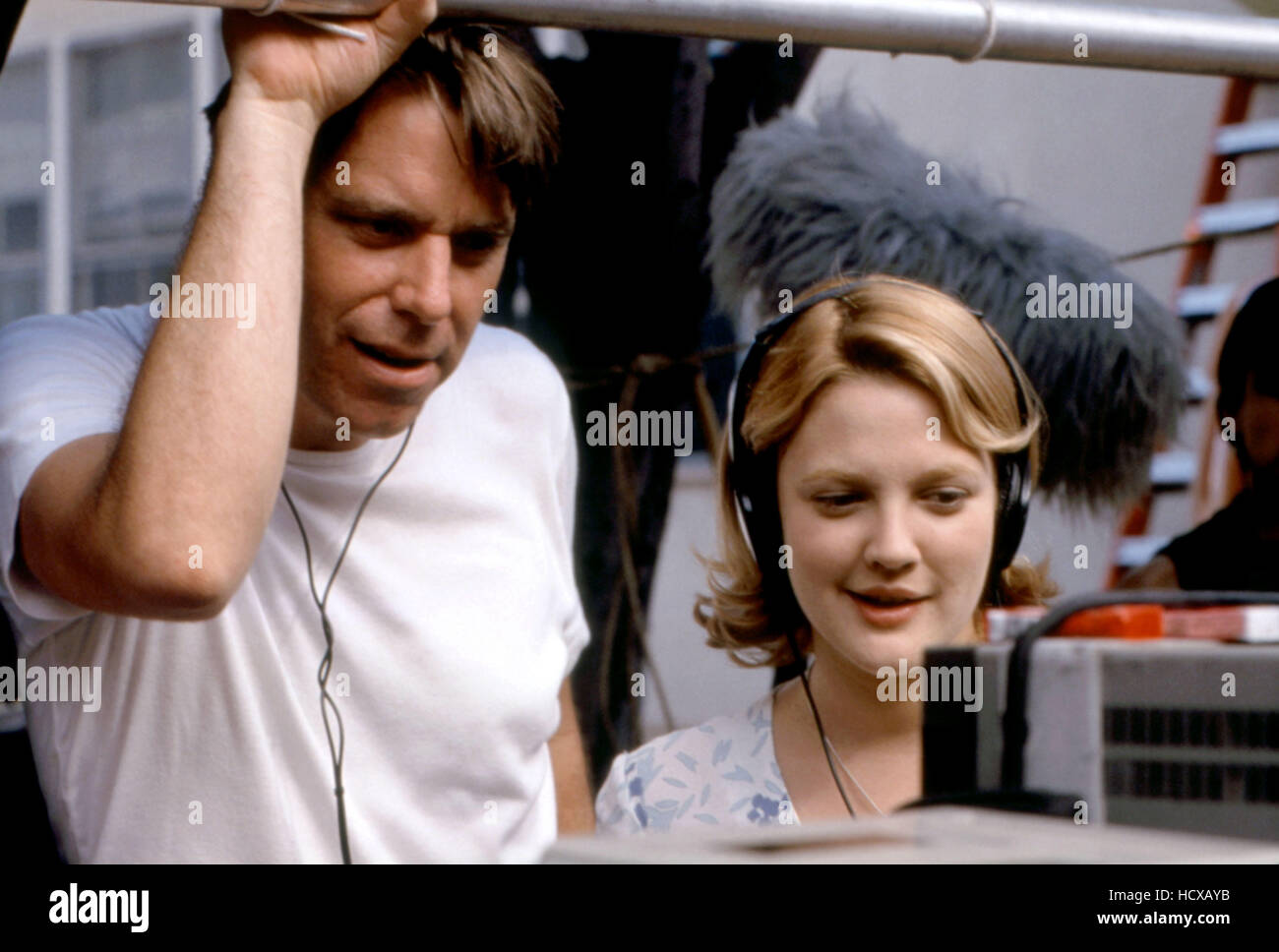 Never Been Kissed Director Raja Gosnell Drew Barrymore On Set 1999