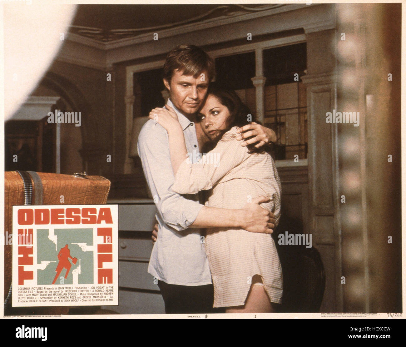 THE ODESSA FILE, US lobbycard, from left: Jon Voight, Mary Tamm, 1974 ...