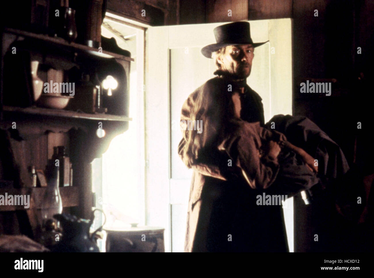 PALE RIDER, Clint Eastwood, 1985, (c)Warner Bros./courtesy Everett ...