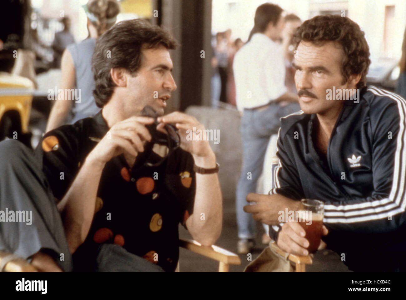 PATERNITY, director David Steinberg, Burt Reynolds on set, 1981, (c ...