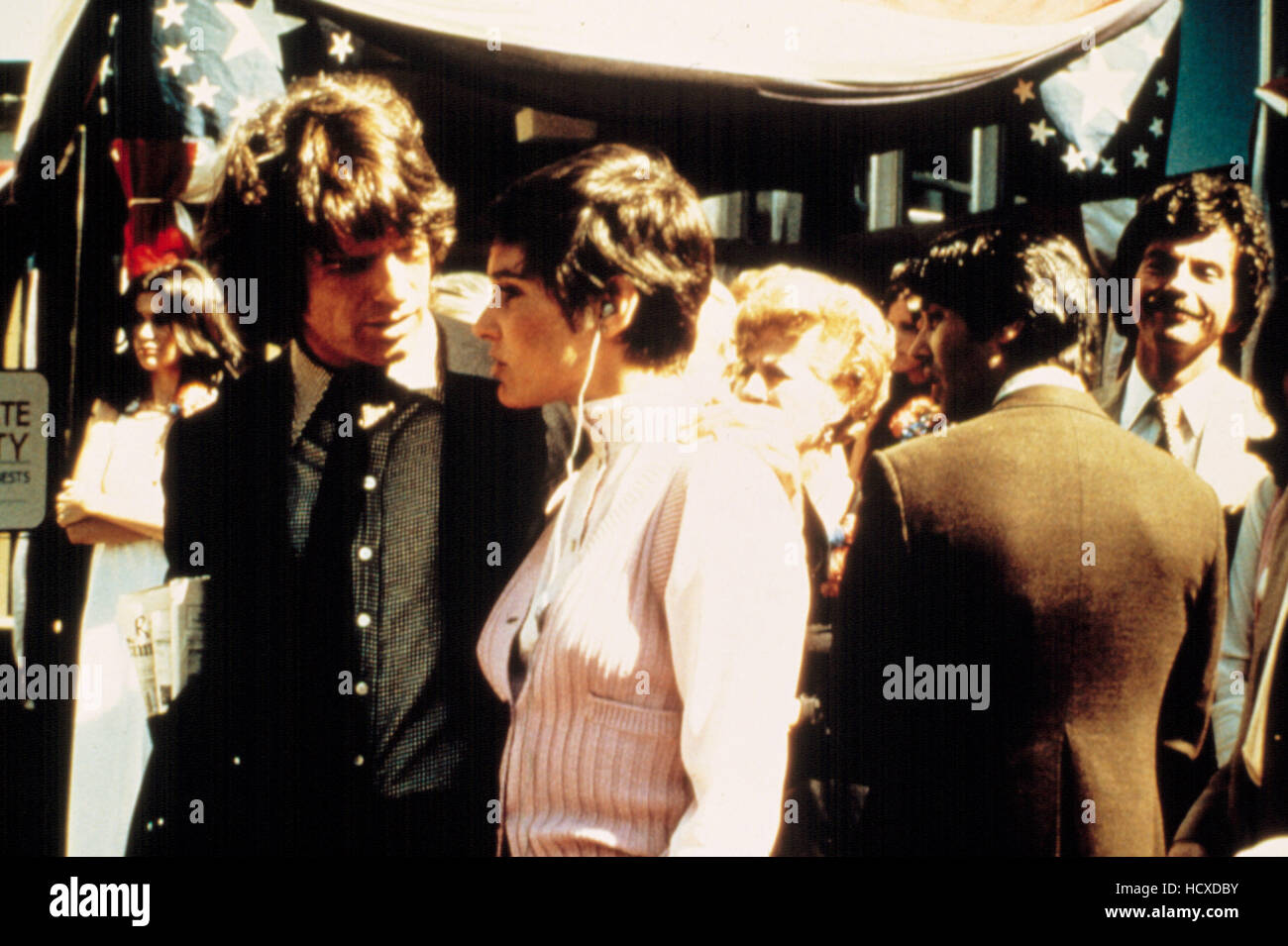 THE PARALLAX VIEW, Warren Beatty, Paula Prentiss, 1974 Stock Photo - Alamy