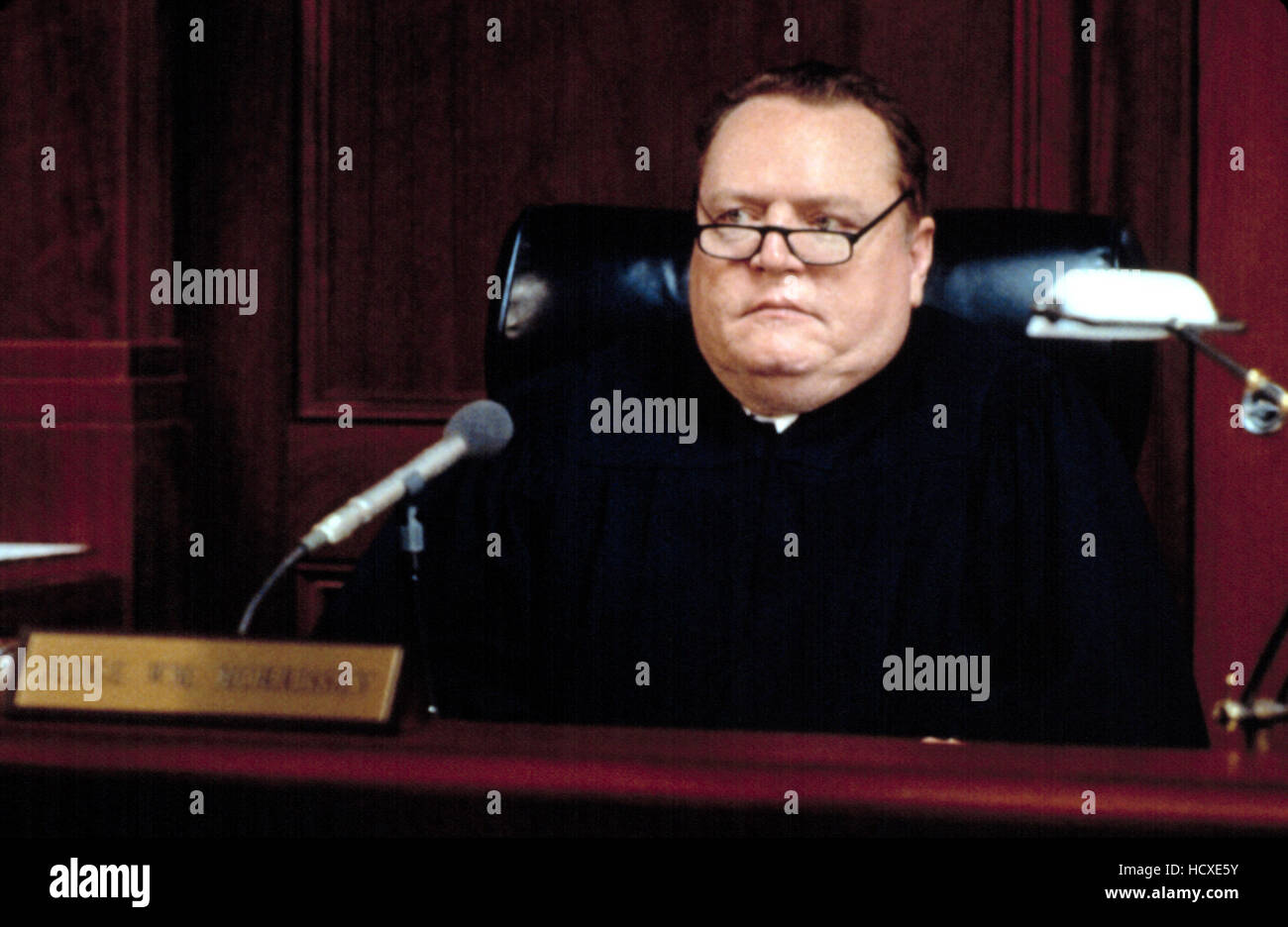 THE PEOPLE VS. LARRY FLYNT, Larry Flynt, playing a judge, in his biopic ...