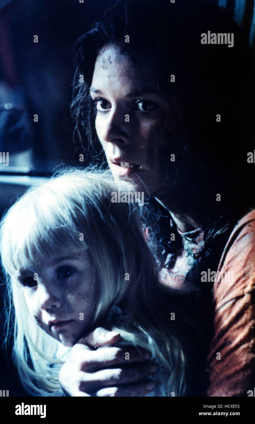 POLTERGEIST, Heather O'Rourke, Jobeth Williams, 1982 Stock Photo - Alamy