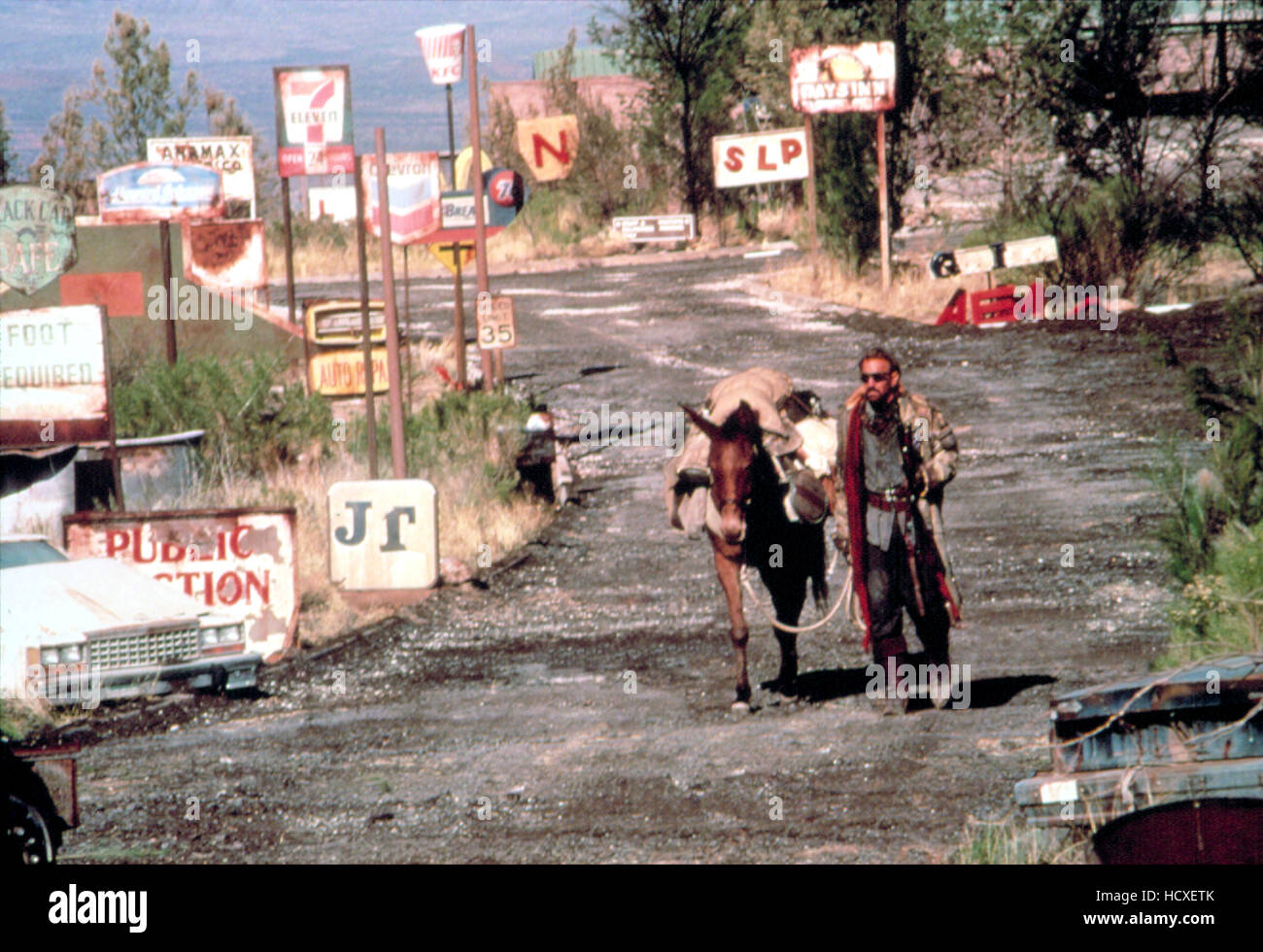 POSTMAN, Kevin Costner, 1997. (c)Warner Bros. Courtesy: Everett ...