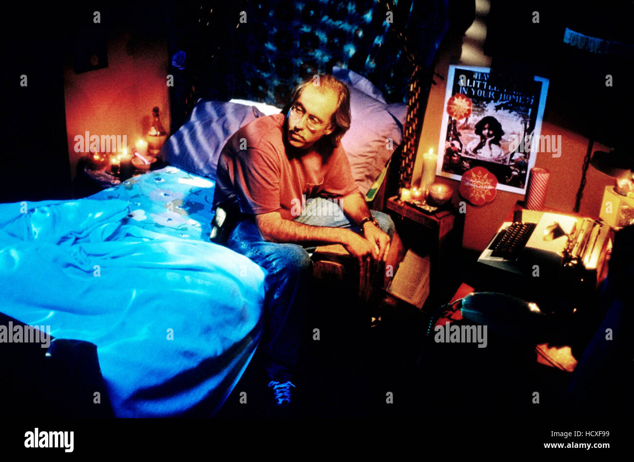 PREFONTAINE, producer Peter Gilbert on set, 1997, ©Hollywood Pictures ...