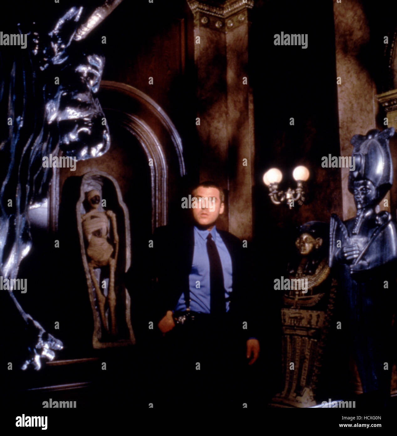 THE RELIC, Tom Sizemore, 1997, (c)Paramount/courtesy Everett Collection ...