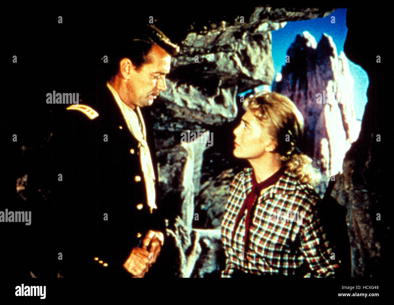 RED MOUNTAIN, Alan Ladd, Lizabeth Scott, 1951 Stock Photo - Alamy