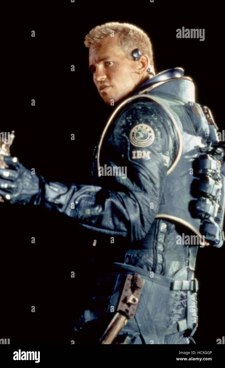 RED PLANET, Val Kilmer, 2000, © Warner Bros. / Courtesy: Everett ...