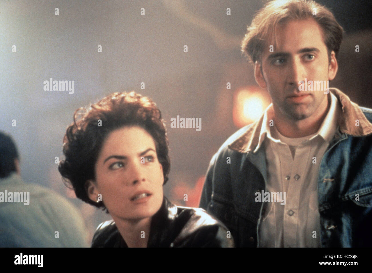 RED ROCK WEST, from left: Lara Flynn Boyle, Nicolas Cage, 1993. ©Roxie ...