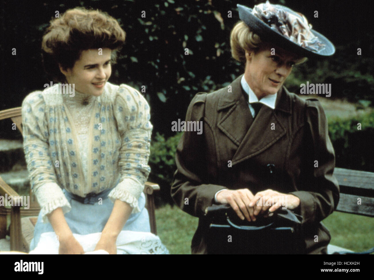 A ROOM WITH A VIEW, Helena Bonham Carter, Maggie Smith, 1985. (c ...