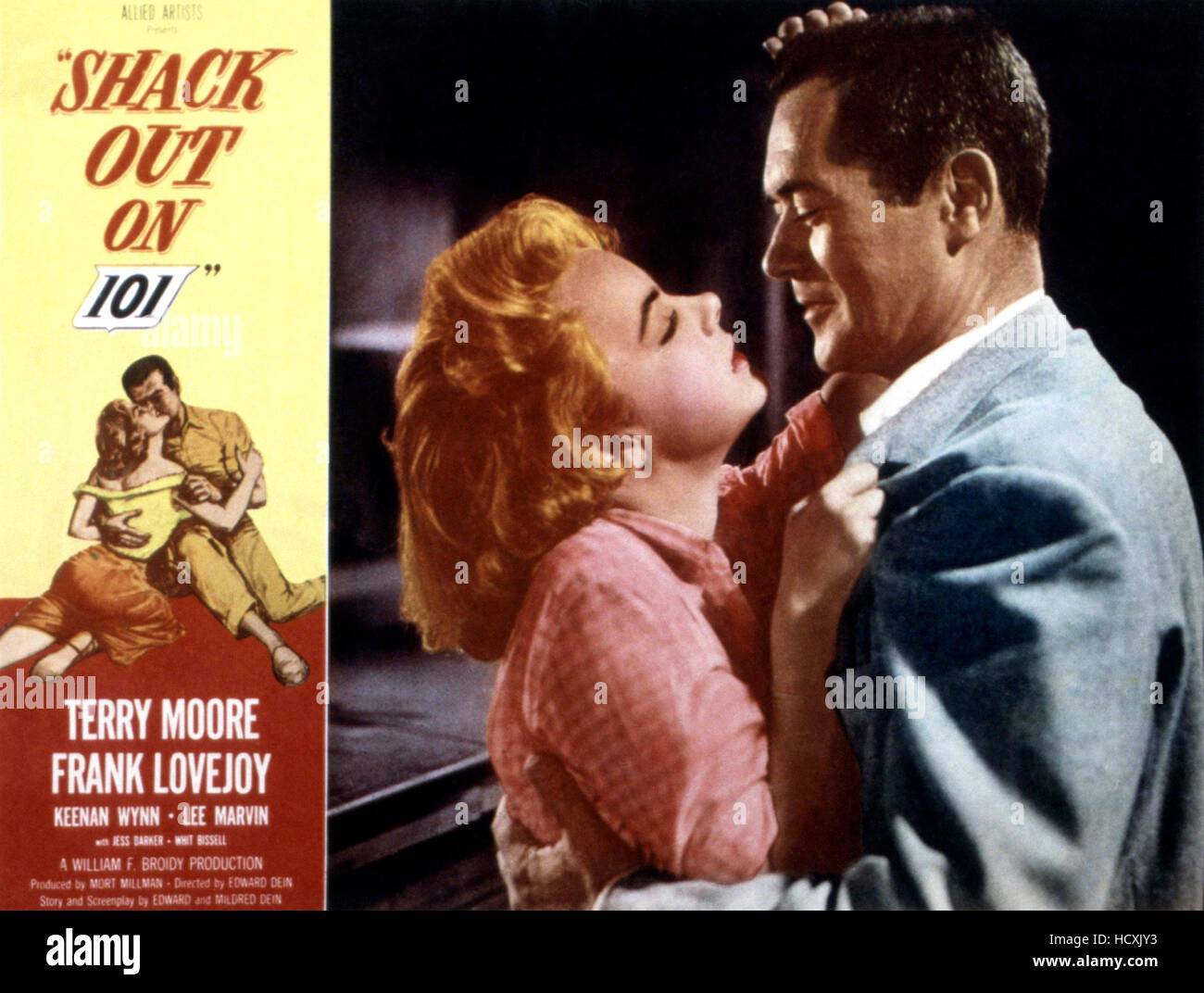 SHACK OUT ON 101, Terry Moore, Frank Lovejoy, 1955 Stock Photo - Alamy