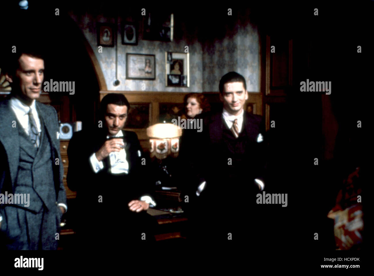 ONCE UPON A TIME IN AMERICA, James Woods, Robert De Niro, Burt Young ...
