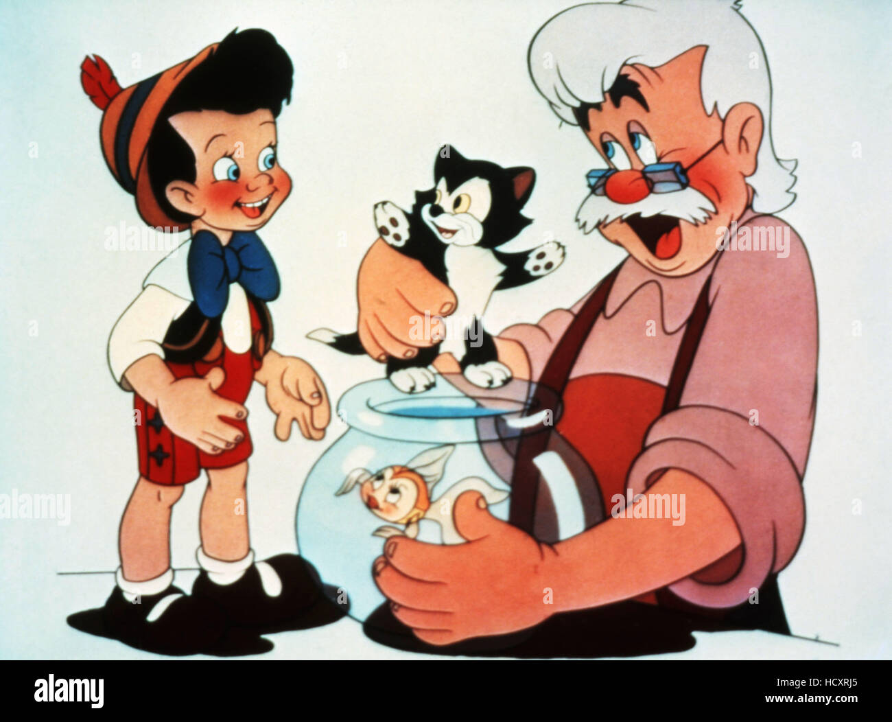 PINOCCHIO, Pinocchio, Figaro the cat, Cleo the fish, Geppetto, 1940 Stock Photo - Alamy