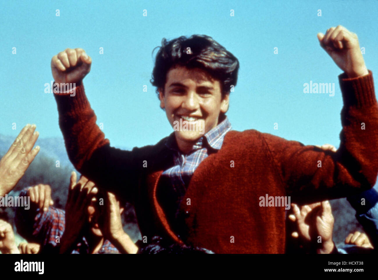 A PLACE IN THE WORLD, (aka UN LUGAR EN EL MUNDO), Gaston Batyi, 1992 ...