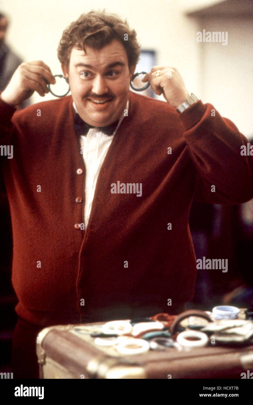 PLANES, TRAINS AND AUTOMOBILES, John Candy, 1987, (c)Paramount/courtesy ...