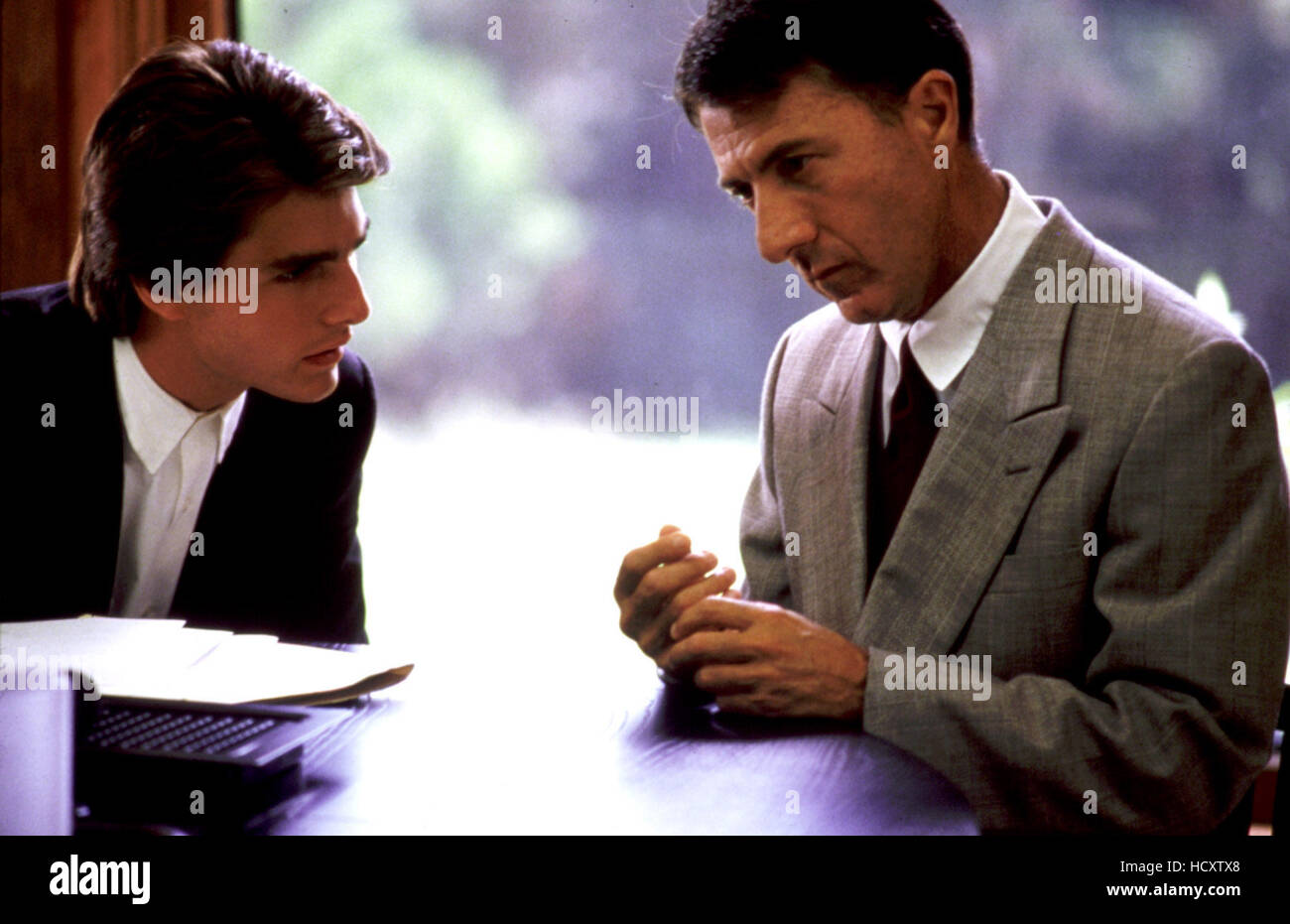 RAIN MAN, Tom Cruise, Dustin Hoffman, 1988, consulting Stock Photo - Alamy