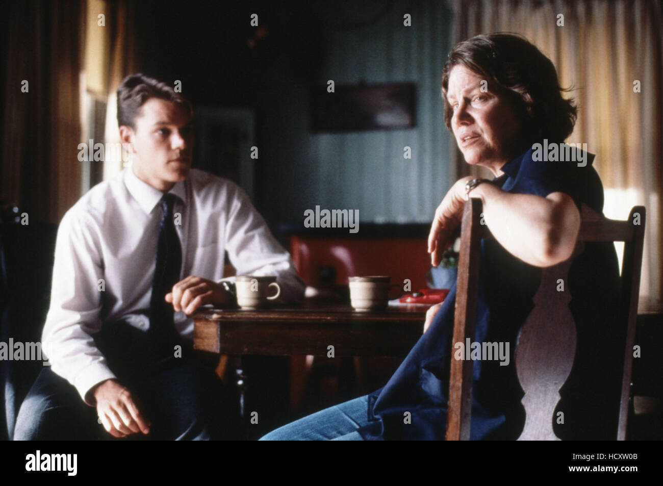 THE RAINMAKER, from left: Matt Damon, Mary Kay Place, 1997, (c ...