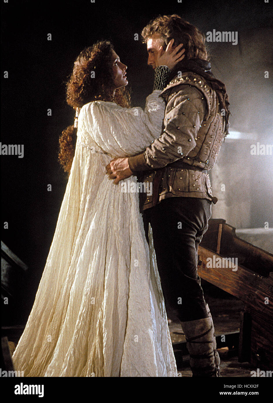 ROBIN HOOD: PRINCE OF THIEVES, Mary Elizabeth Mastrantonio, Kevin ...