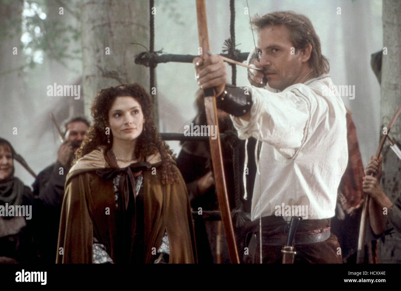 ROBIN HOOD: PRINCE OF THIEVES, Mary Elizabeth Mastrantonio, Kevin ...