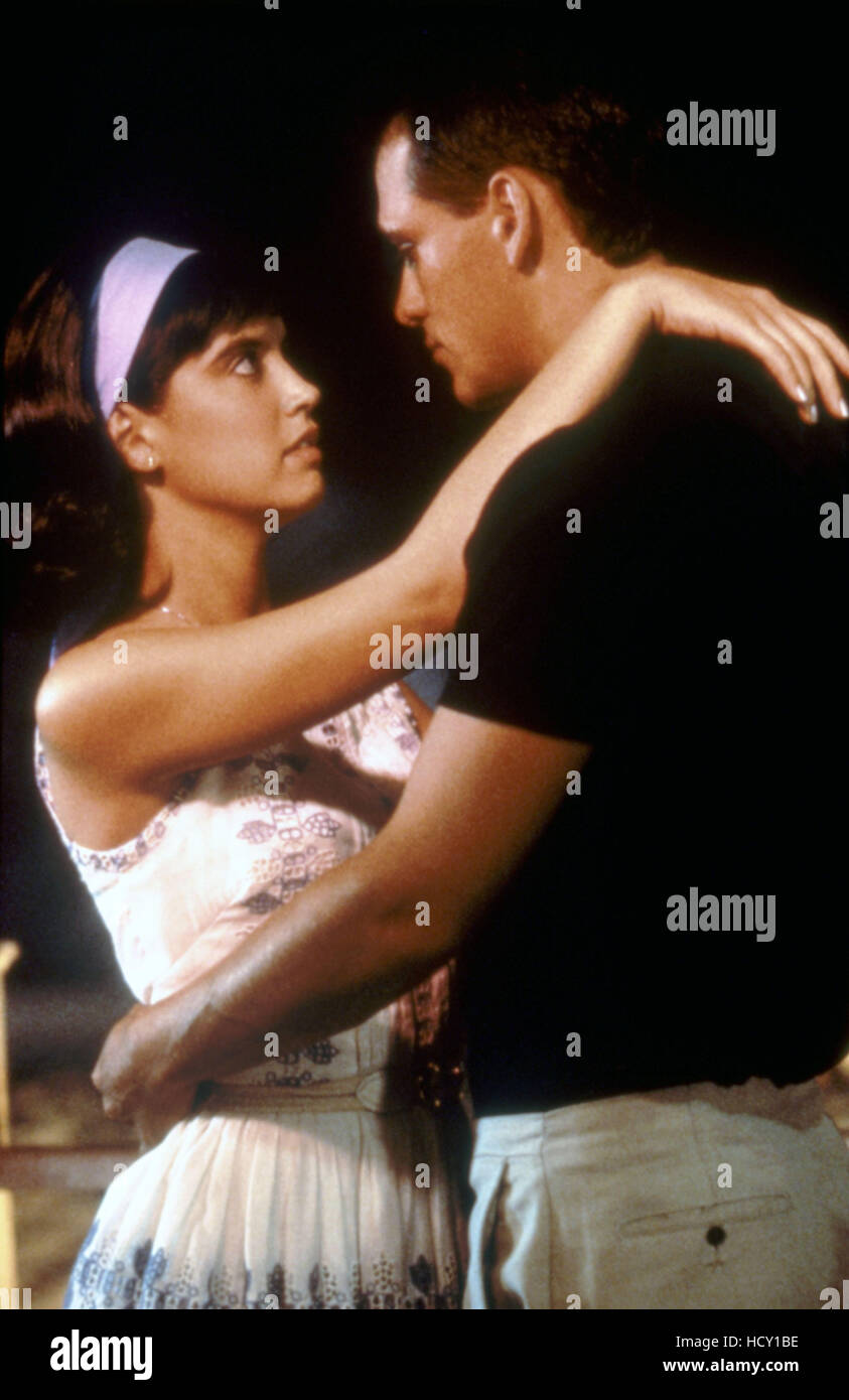 Shag Phoebe Cates Robert Rusler 1989 C Hemdale Film Corp Courtesy Everett Collection