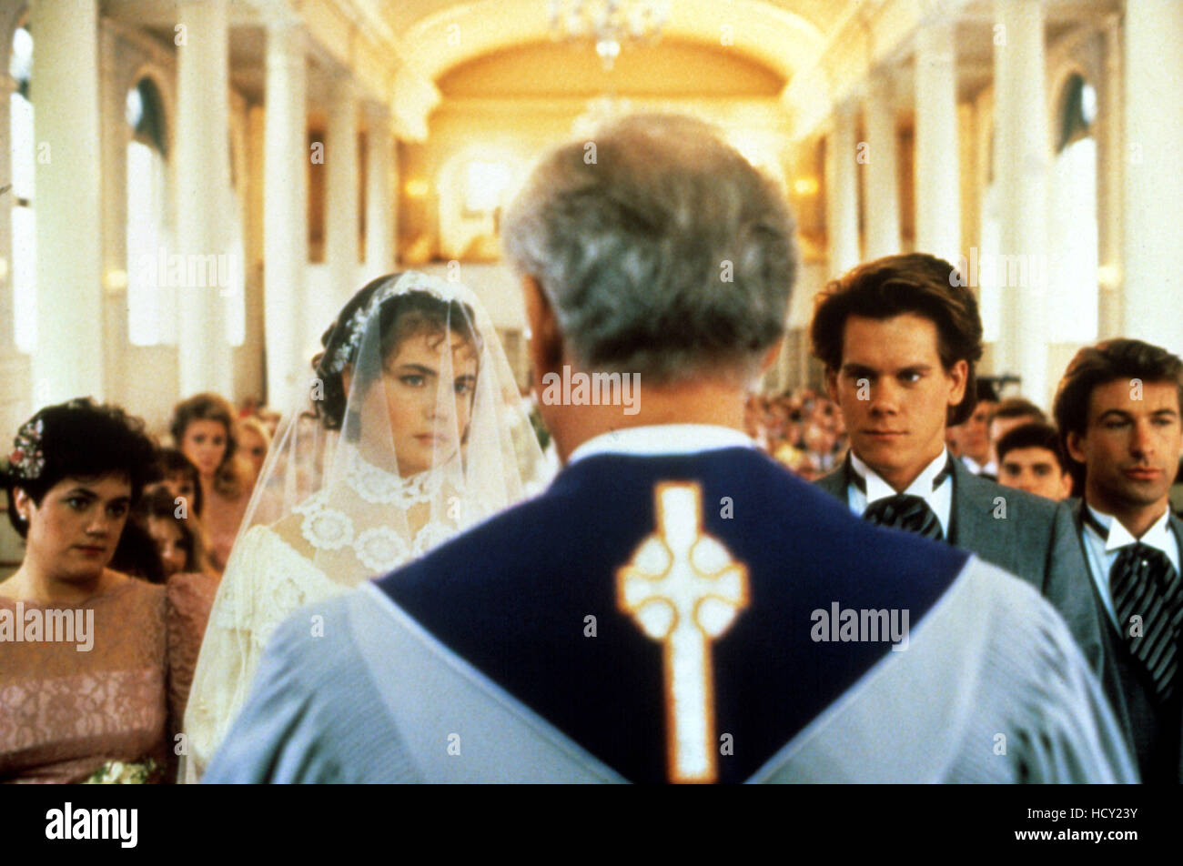 SHE'S HAVING A BABY, Elizabeth McGovern, Kevin Bacon, Alec Baldwin ...