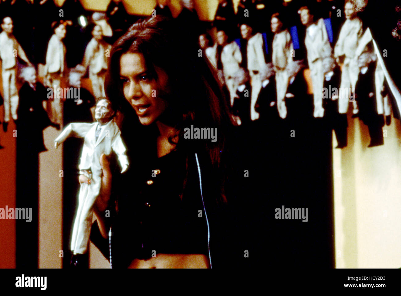 Thinner Kari Wuhrer 1996 C Paramount Courtesy Everett Collection