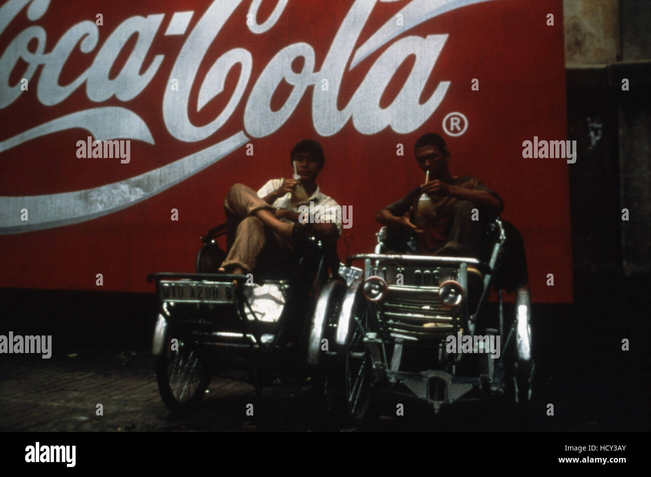 THREE SEASONS, DUONG don (left), 1999, © October Films/courtesy Everett ...