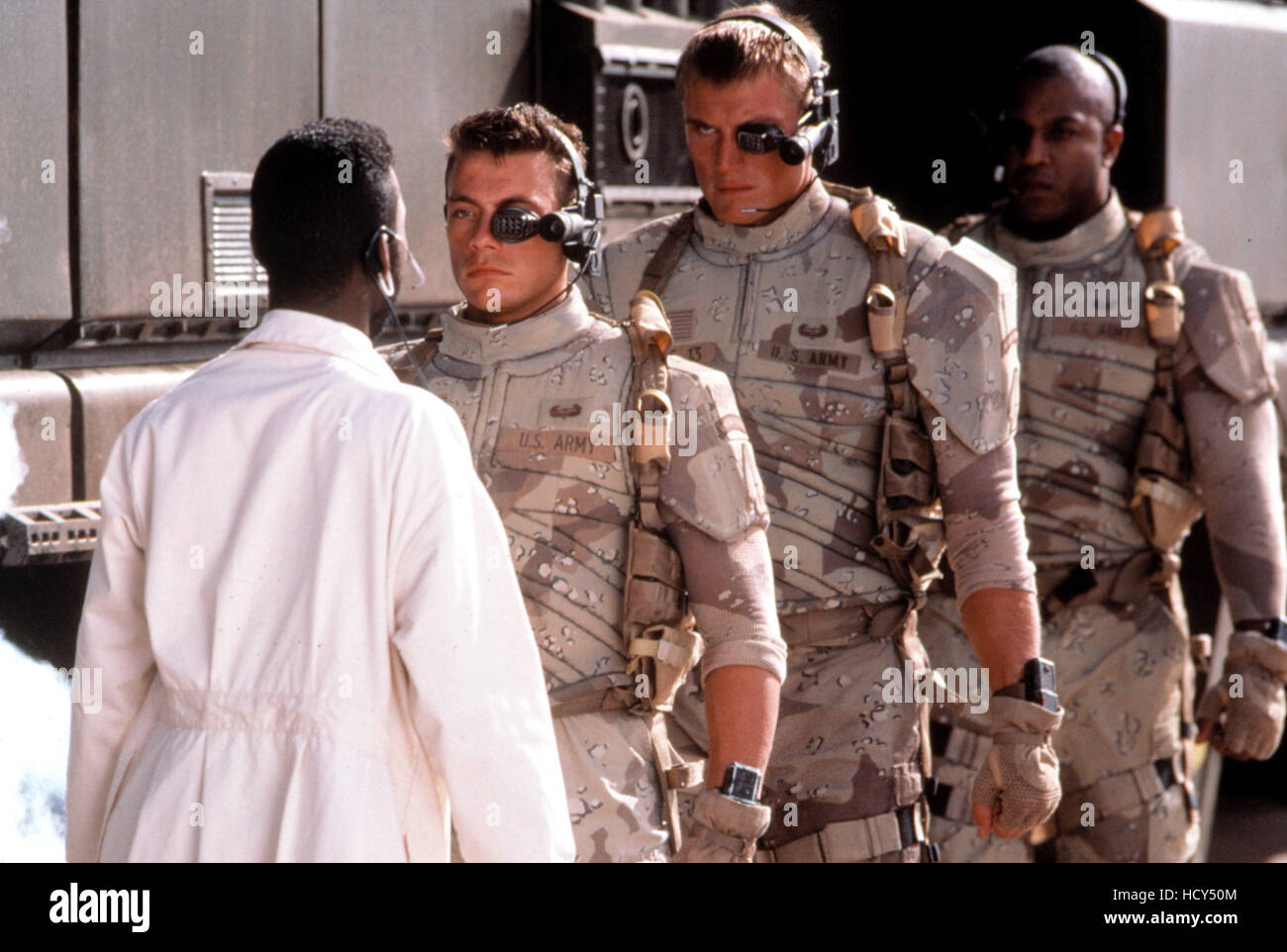 UNIVERSAL SOLDIER, Jean-Claude Van Damme, Dolph Lundgren, Tony "Tiny ...