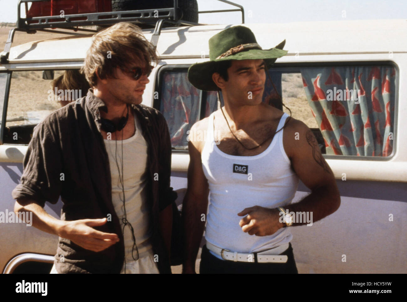 WELCOME TO WOOP WOOP, from left: director Stephen Elliott, Johnathon ...