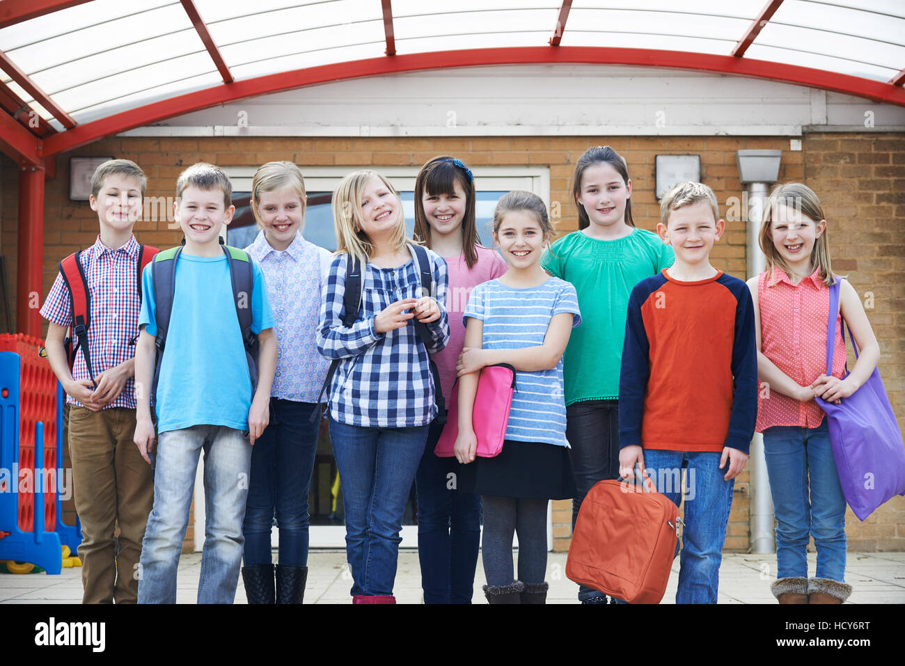 Schoolboy pupils hi-res stock photography and images - Alamy