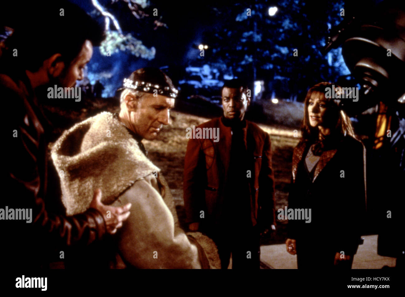 STAR TREK: FIRST CONTACT, Jonathan Frakes, James Cromwell, LeVar Burton, Marina Sirtis, 1996, (c ...