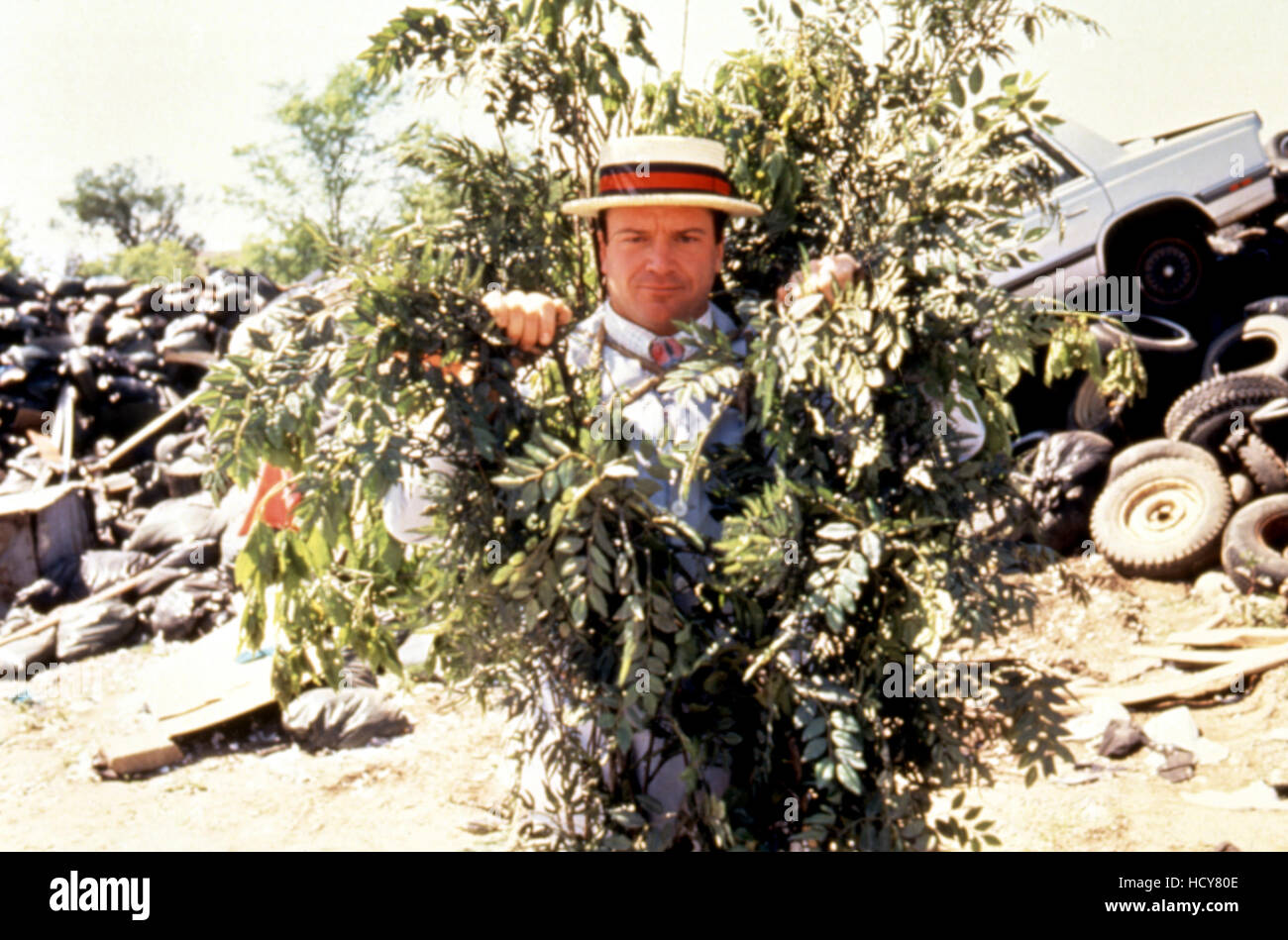 THE STUPIDS, Tom Arnold, 1996, (c)New Line Cinema/courtesy Everett ...