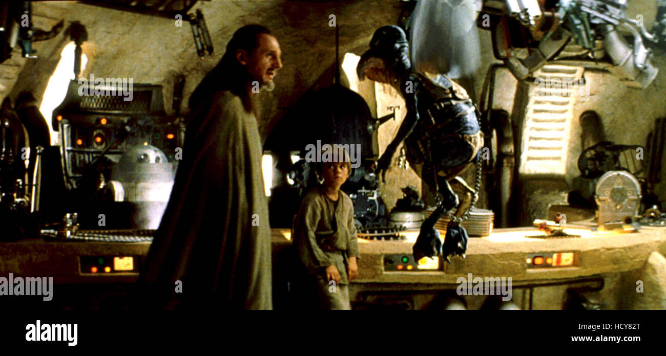STAR WARS: EPISODE I - THE PHANTOM MENACE, Liam Neeson, Jake Lloyd ...