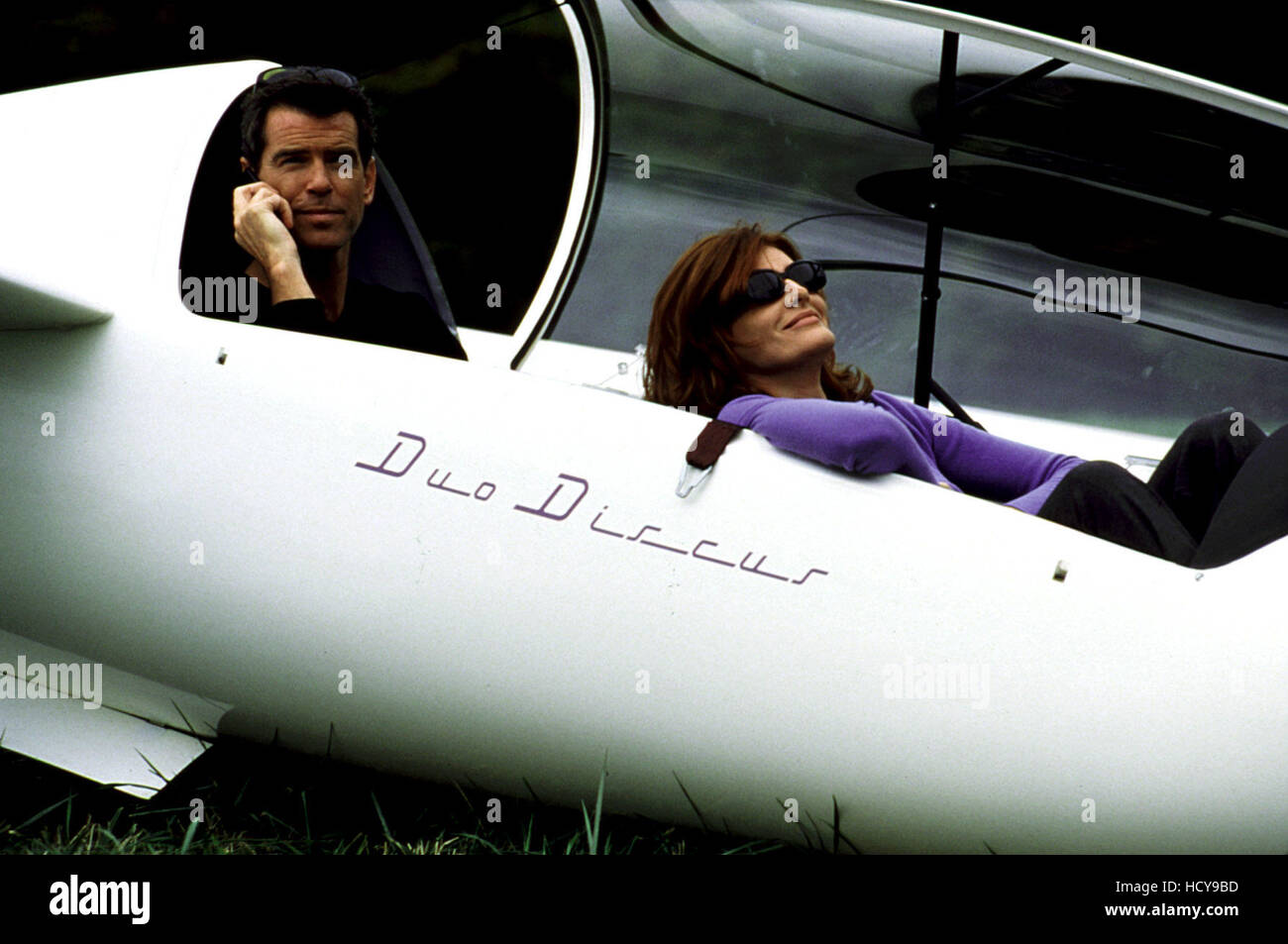 THOMAS CROWN AFFAIR, Pierce Brosnan, Rene Russo, 1999 Stock Photo - Alamy