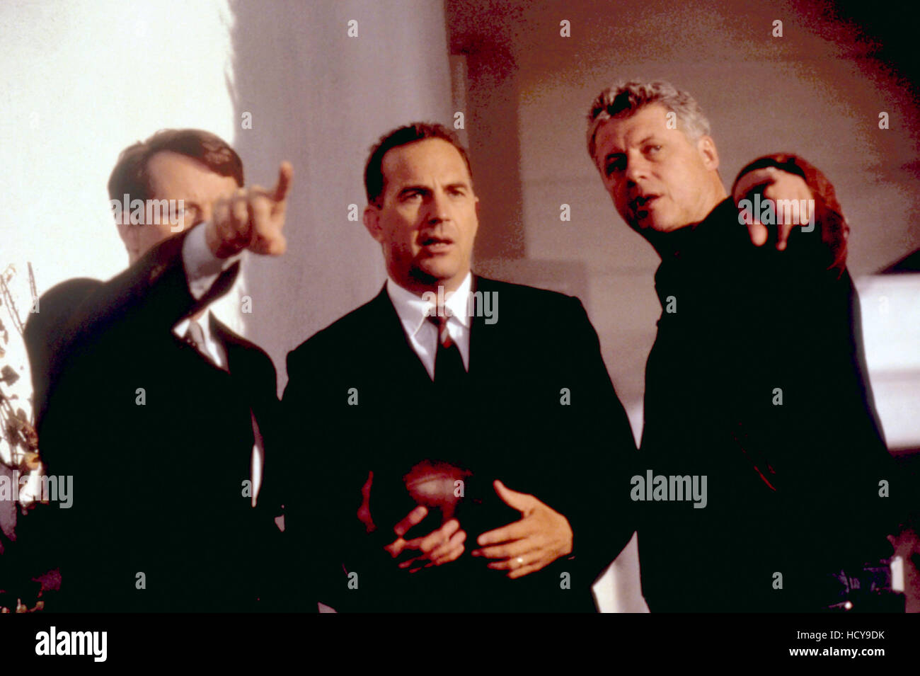 THIRTEEN DAYS, Steven Culp as Robert F. Kennedy, Kevin Costner ...