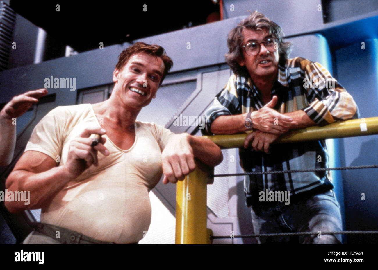 TOTAL RECALL, Arnold Schwarzenegger, Director Paul Verhoeven, 1990 ...