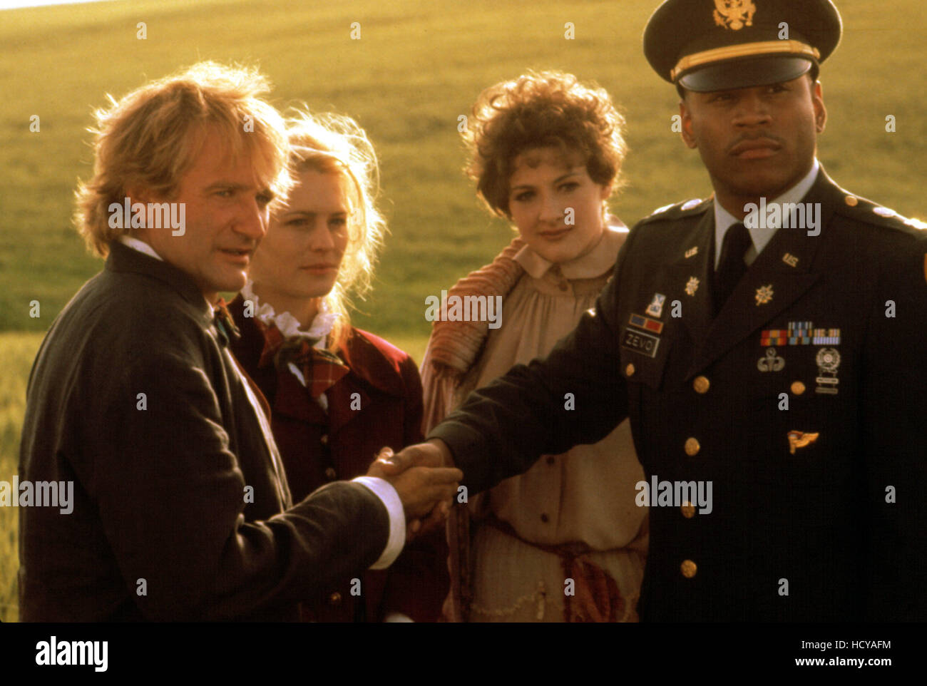 TOYS, Robin Williams, Robin Wright, Joan Cusack, LL Cool J, 1992, TM ...