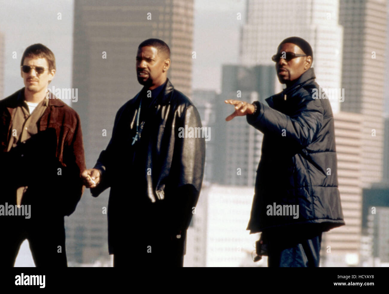 TRAINING DAY, Ethan Hawke, Denzel Washington, Antoine Fuqua (director ...