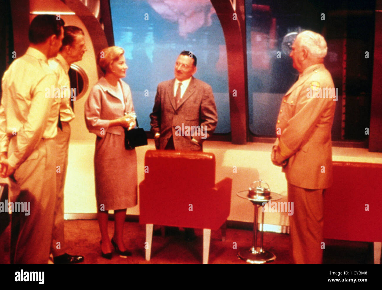 VOYAGE TO THE BOTTOM OF THE SEA, from left: Robert Sterling, Walter ...