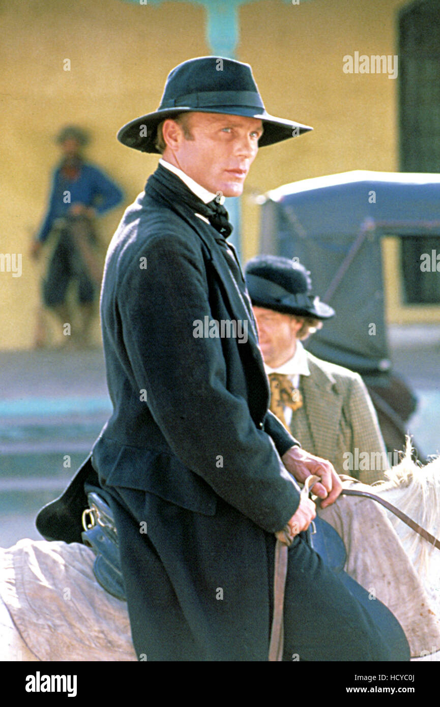 WALKER, Ed Harris, 1987, (c) Universal/courtesy Everett Collection ...