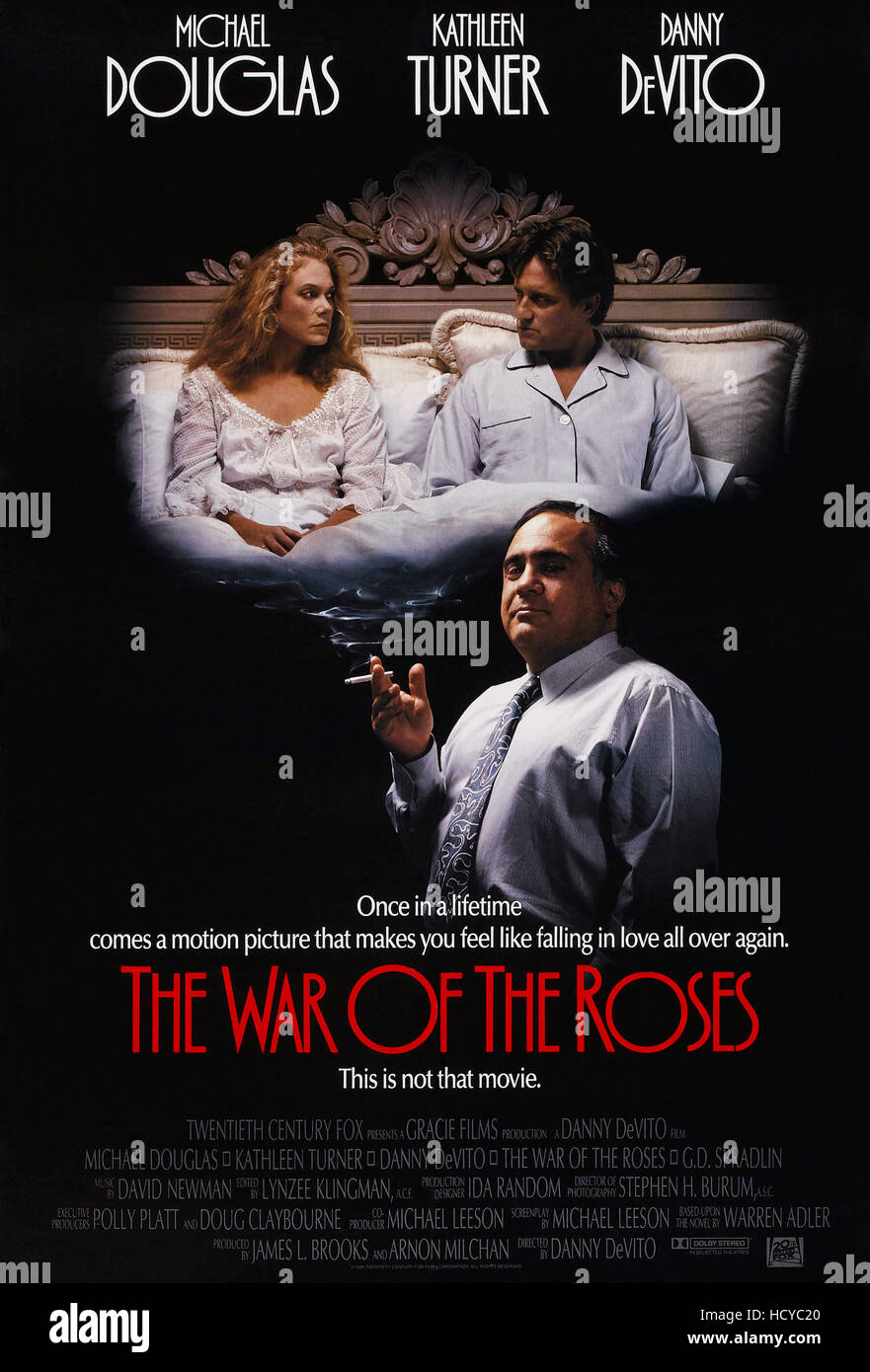 THE WAR OF THE ROSES, US poster art, from left: Kathleen Turner ...