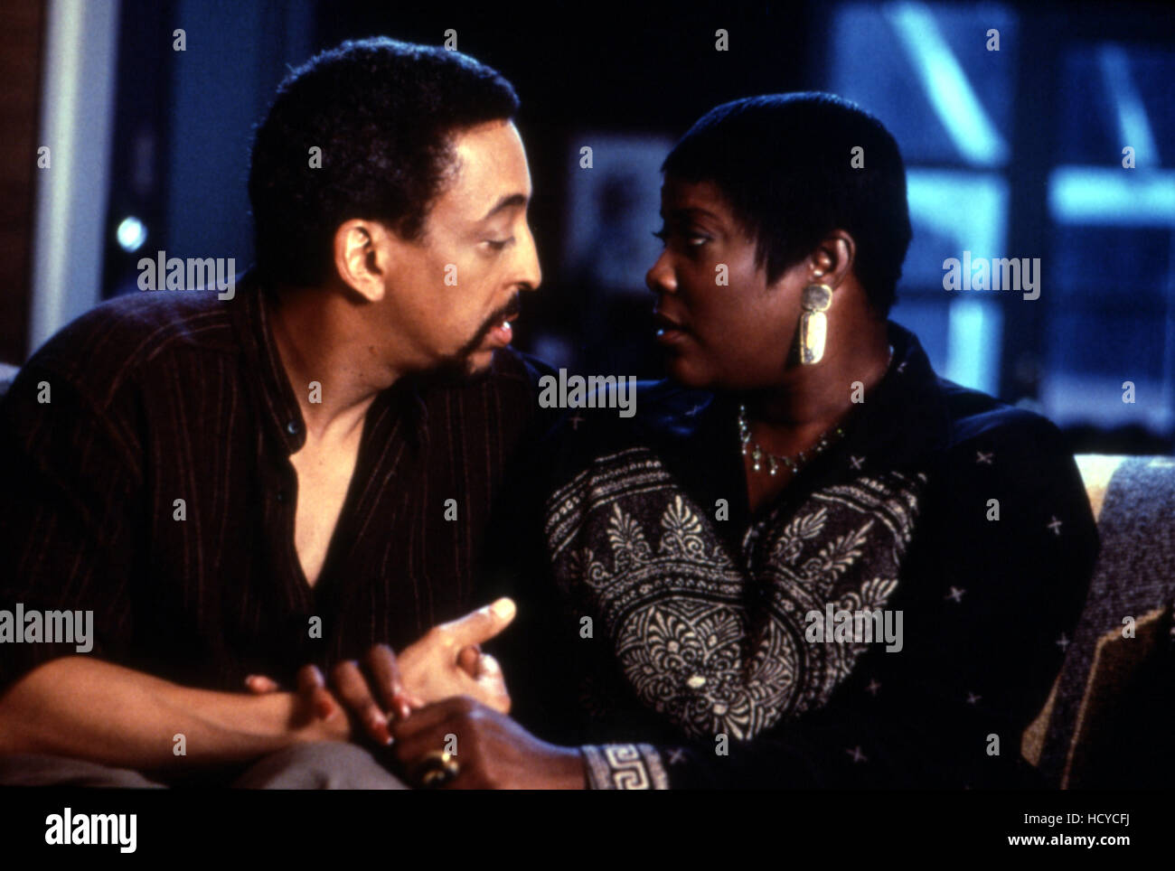 WAITING TO EXHALE, Gregory Hines, Loretta Devine, 1995, TM and ...