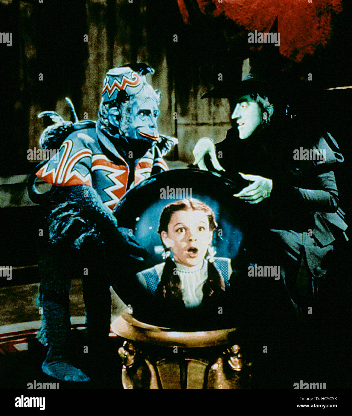 THE WIZARD OF OZ, Pat Walshe, Judy Garland, Margaret Hamilton, 1939 ...