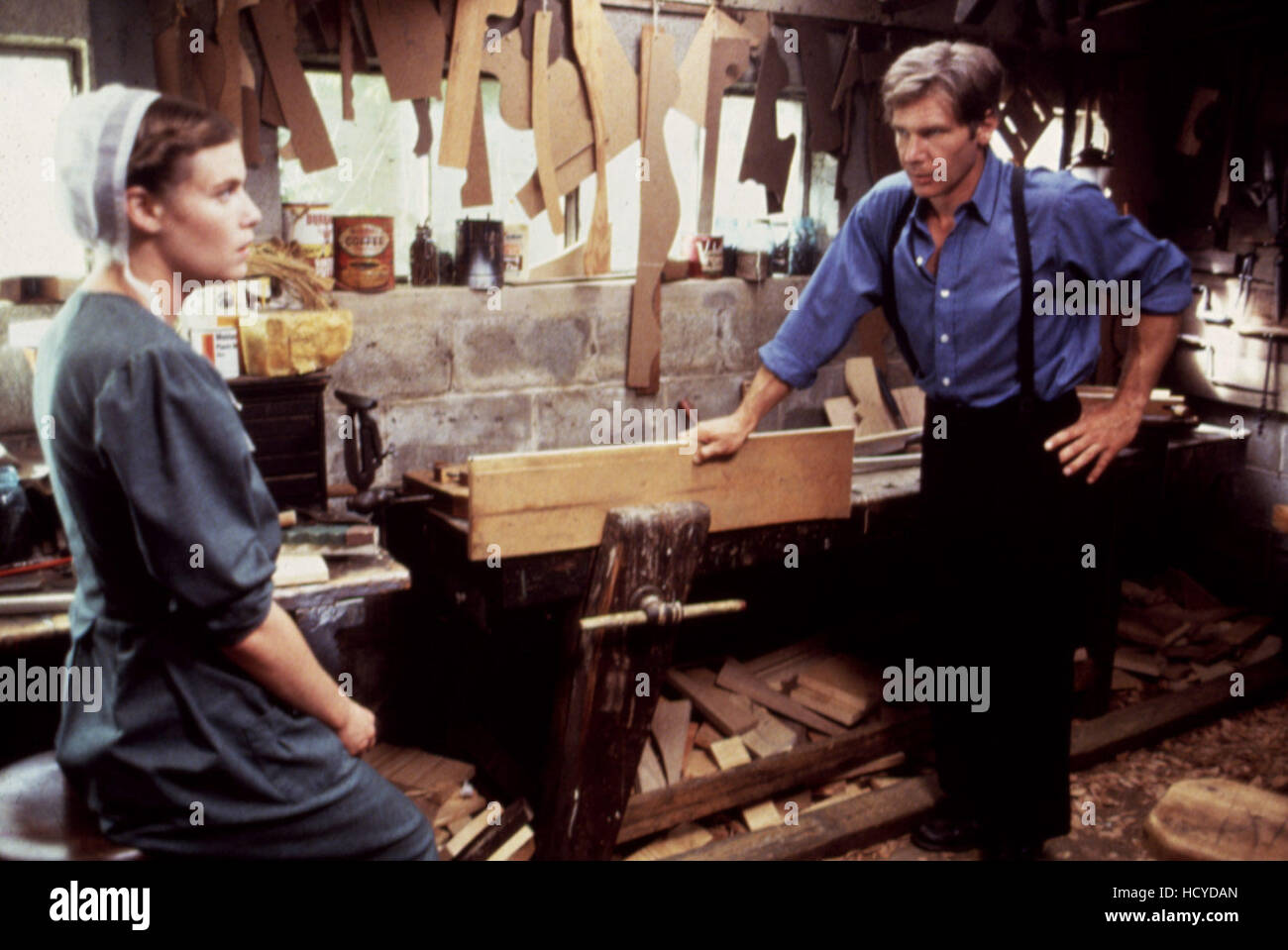 Kelly mcgillis 1980s hi-res stock photography and images - Alamy