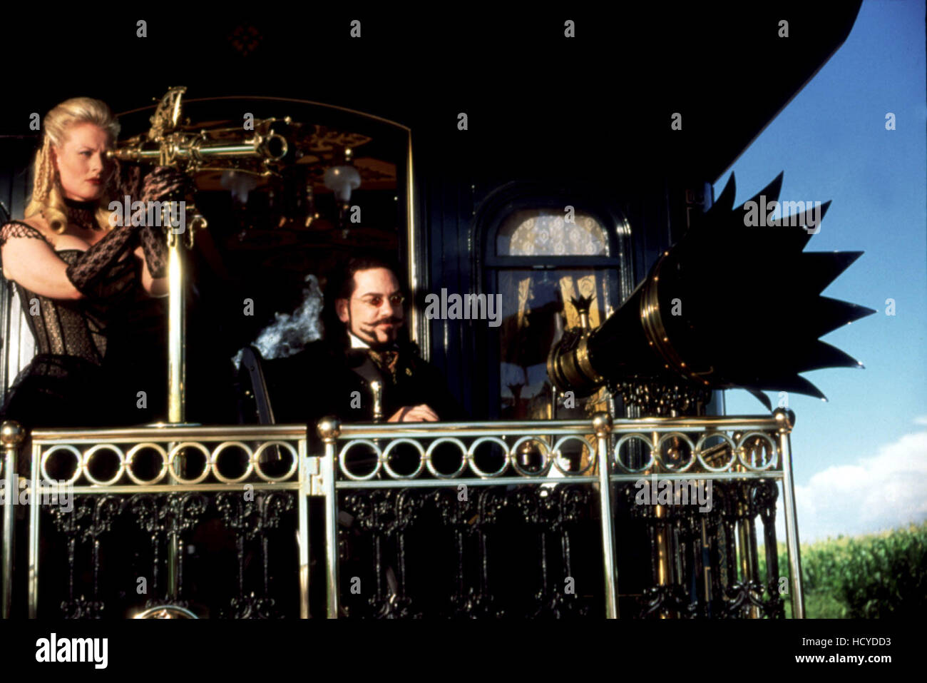 WILD WILD WEST, Sofia Eng, Kenneth Branagh, 1999, looking through the ...