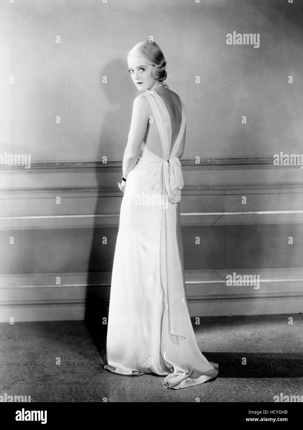 Bette Davis, ca. 1932 Stock Photo - Alamy