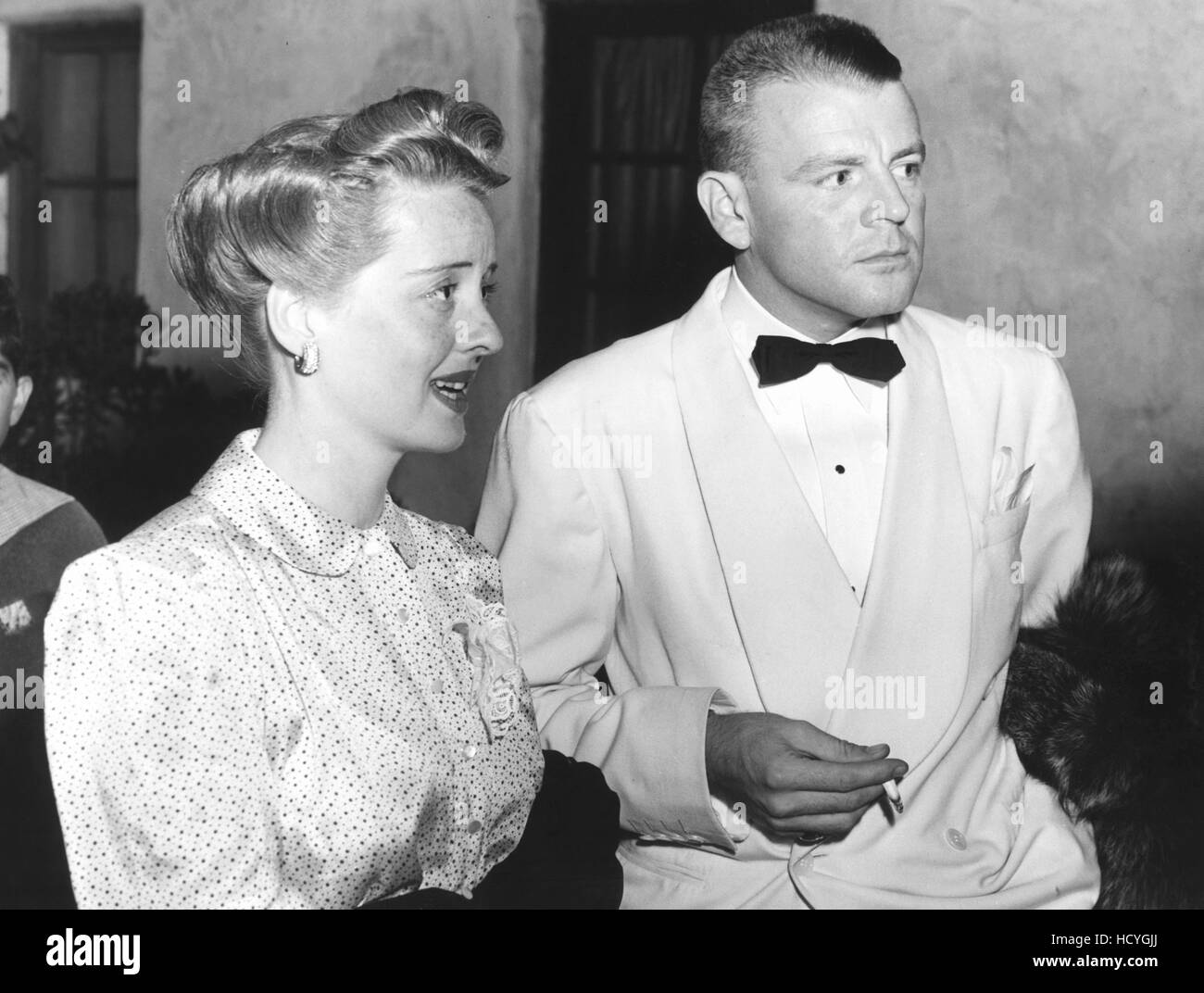 Bette Davis, left, and her second husband, Arthur Farnsworth, 1941 ...