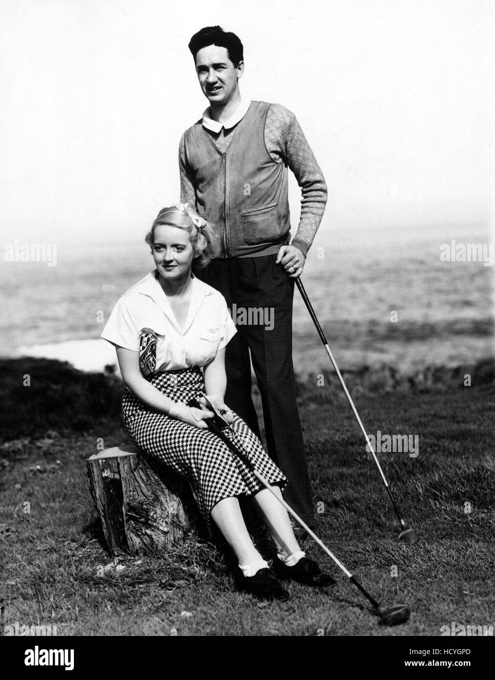 BETTE DAVIS with husband HARMON NELSON, 8/2/35 Stock Photo - Alamy