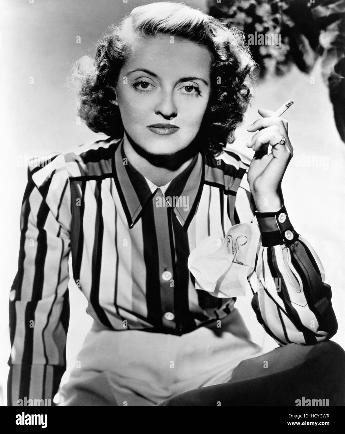 Bette Davis, late 1930s Stock Photo - Alamy